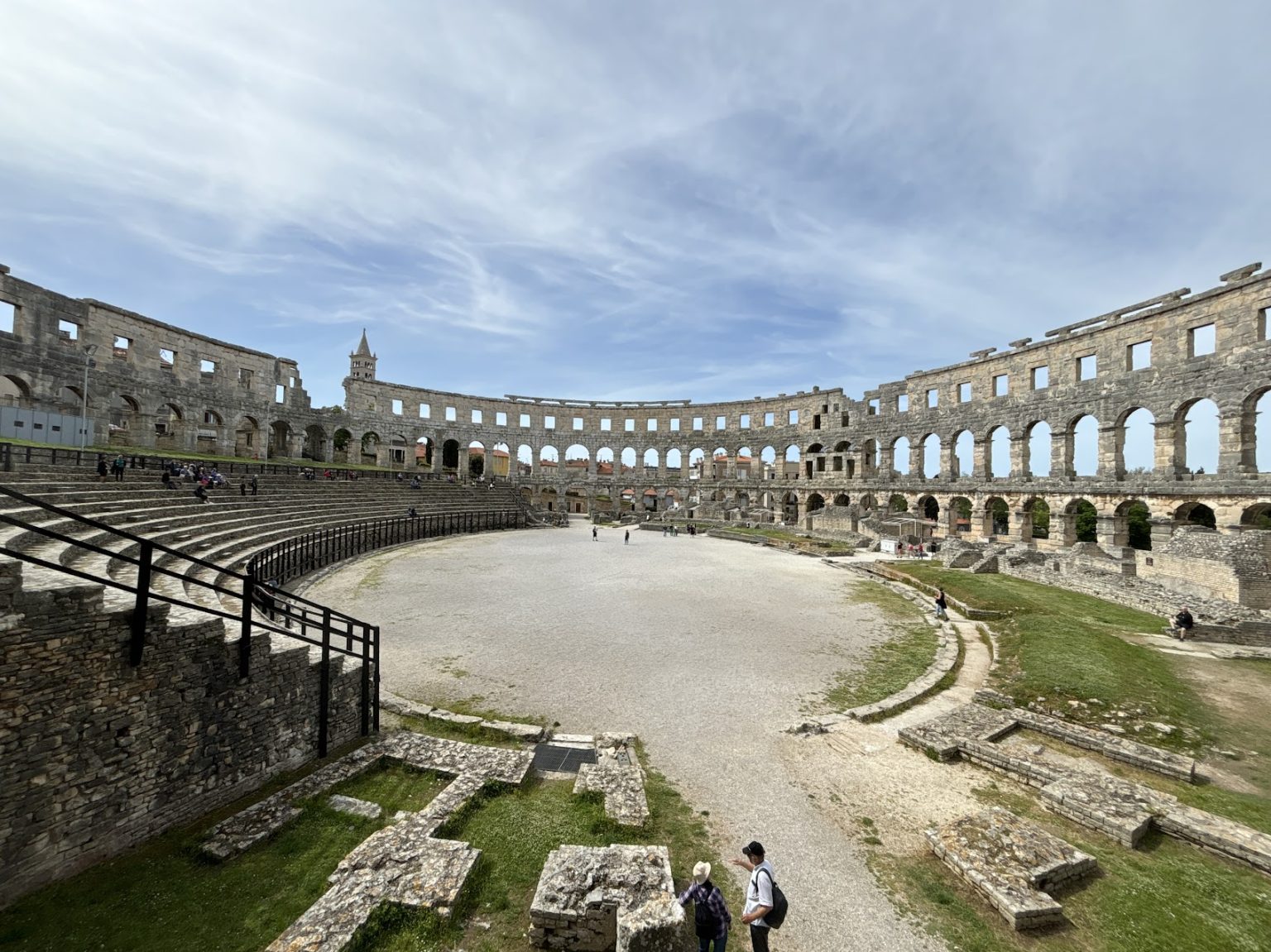 L’Anfiteatro Romano di Pola: Un Tesoro da visitare in Istria - Giratine ...