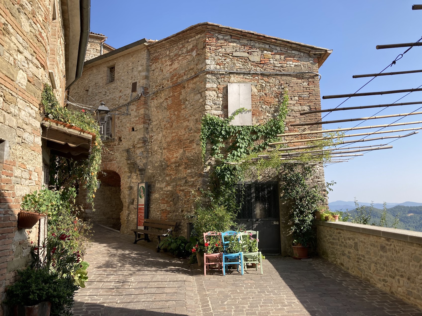 Monte Santa Maria Tiberina: Cosa Vedere in questo Borgo in Umbria ...